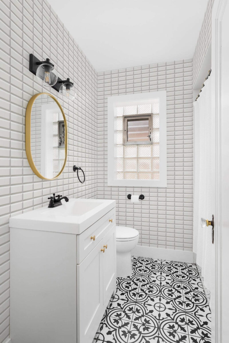 White tile Wallpaper | Shop SafetyMat